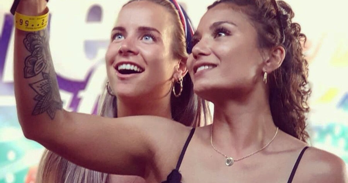 Festivalvloggers Anouk en Imara bouwen aan hun imago: ‘Als we het te warm vinden, dan zeggen we ...