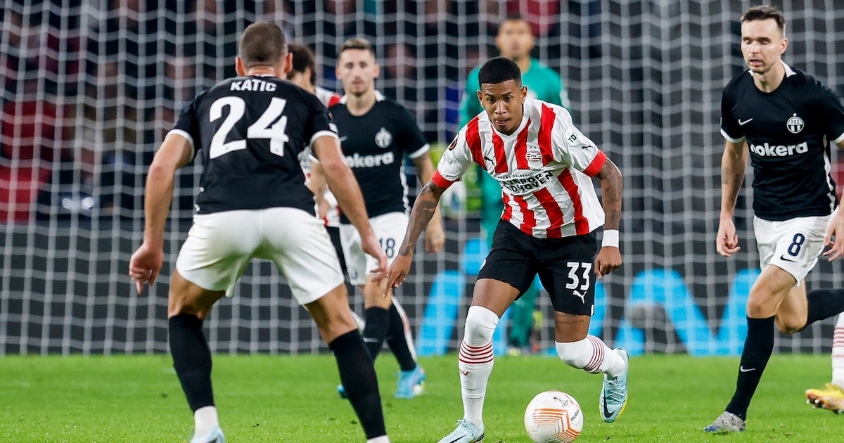 Door PSV begeerde aanvaller Sávio kost vele miljoenen bij lichten ...