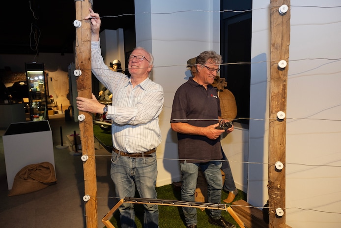 Nieuw jasje zit Smokkel en Grens Museum Cranendonck als gegoten ...