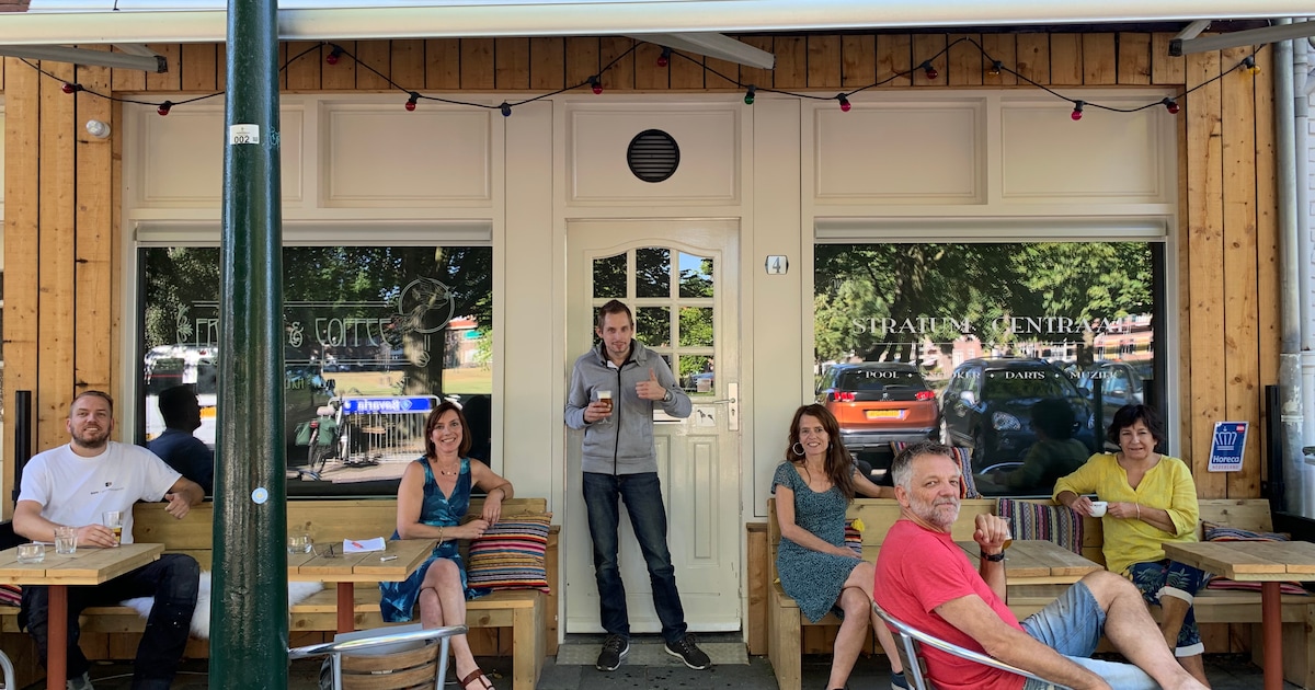 Kroegbaas in Stratum rijdt doorrijder klem: ‘Ik sprong in mijn bus toen ...