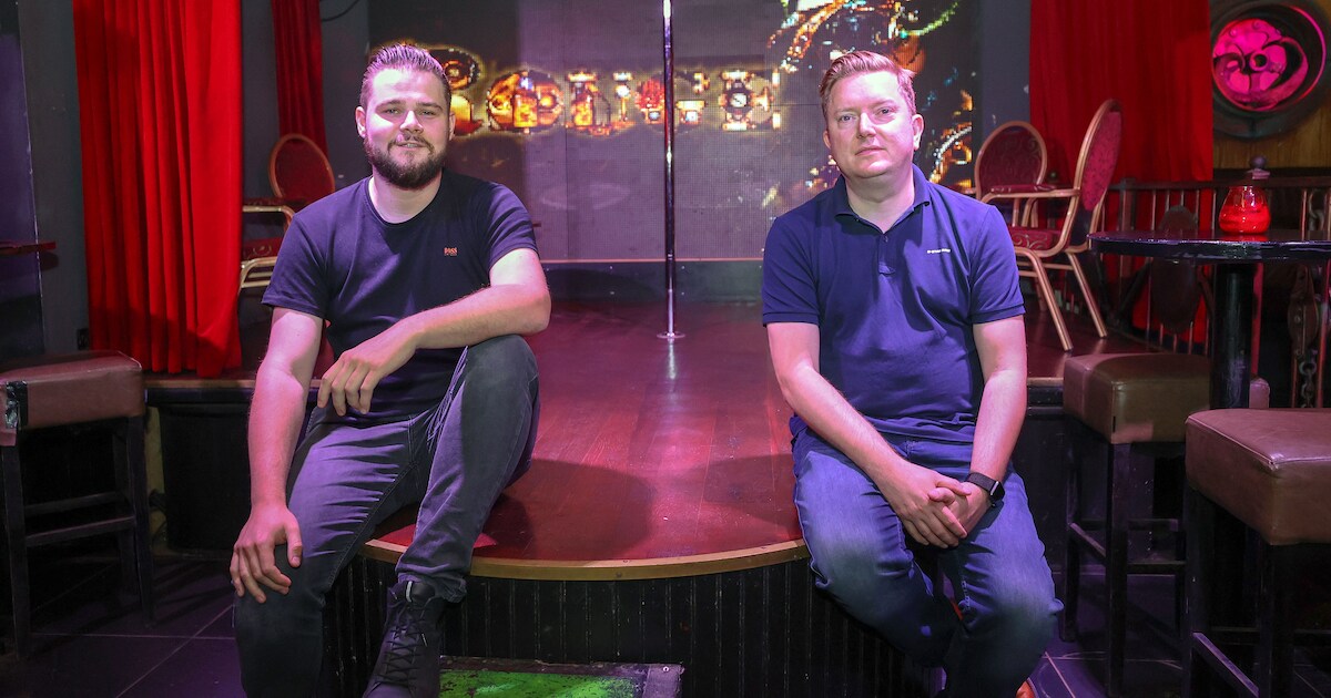 Na bijna drie jaar een streep door zes coronaboetes voor bijeenkomst in ...