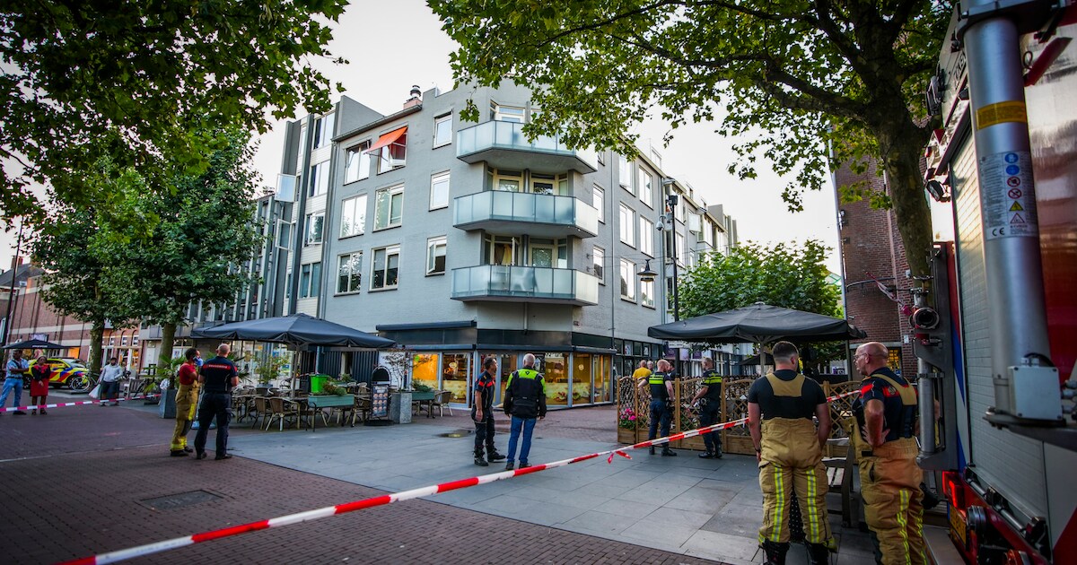 Meisje (1) dat in Helmond uit raam viel, klom vermoedelijk eerst op vensterbank | Helmond | ED.nl