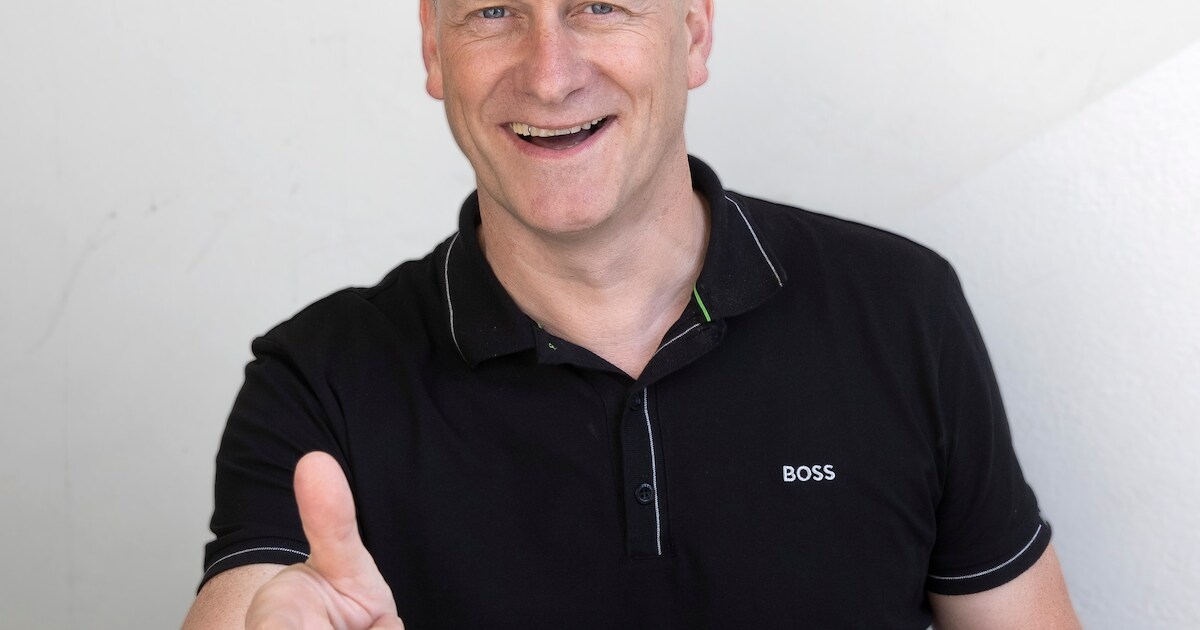 Eindhovens Dagblad-verslaggever en PSV-watcher Rik Elfrink uitgeroepen tot sportjournalist van ...