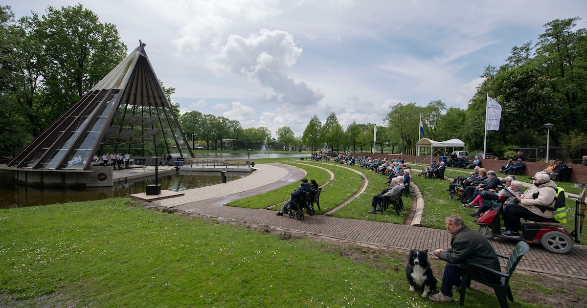 Muzikale zondagmiddag in het Warandepark in Helmond | Helmond | ED.nl