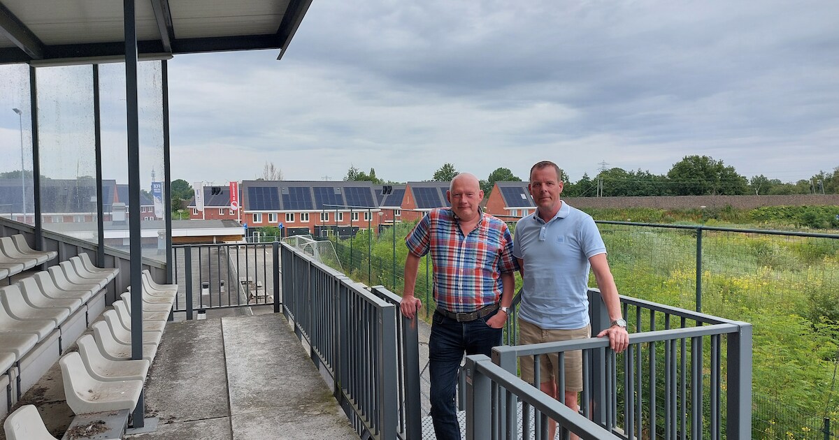 Eenzame tribune zoekt voetbalveld: gemeente en club optimistisch, maar ...