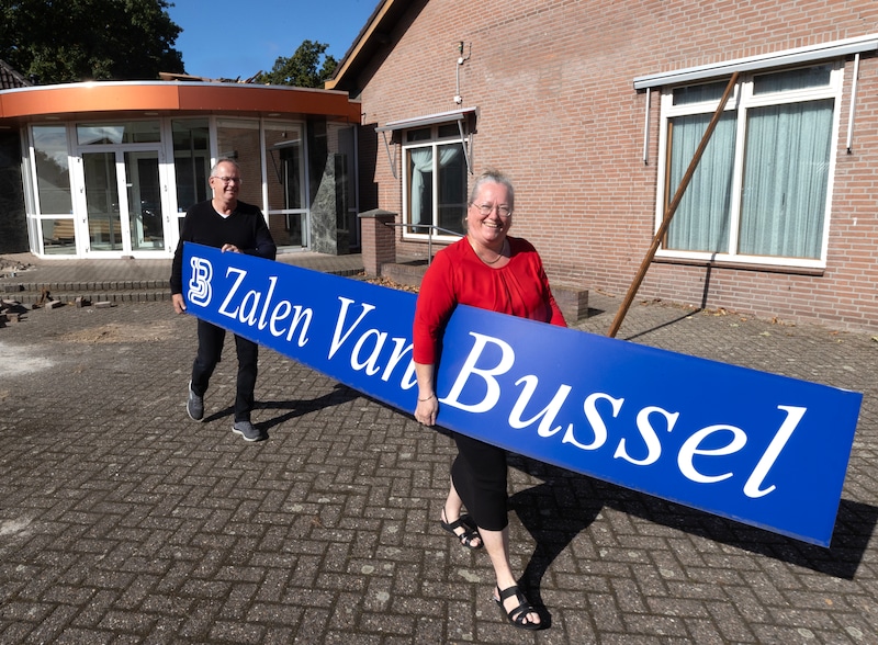 Zalen Van Bussel was lang dé vindplek voor nieuwe liefde en ‘erpel met ...