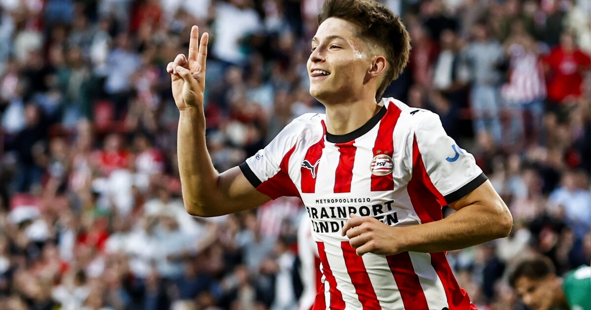 PSV frommelt hier en daar, maar pakt dankzij een sterke invaller drie ...