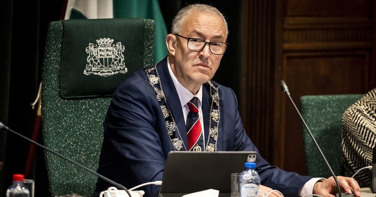 De moeilijke slotfase van Ahmed Aboutaleb: ‘Hij is over z’n ...