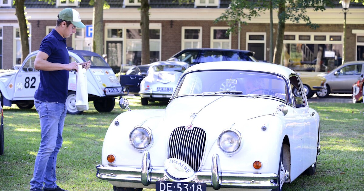 Voor Wouter (27) is het relaxed rallyrijden tijdens de Waalre Classic ...