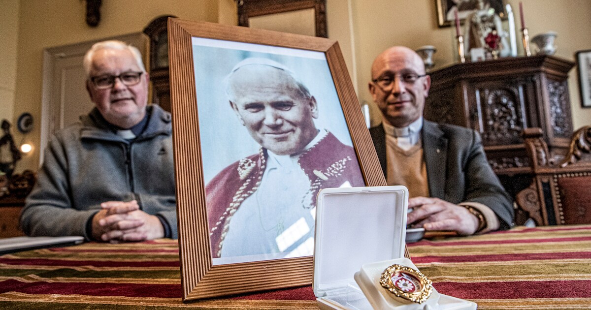 Bloedrelikwie Johannes Paulus II voor Eindhovense St. Petruskerk: Een ...