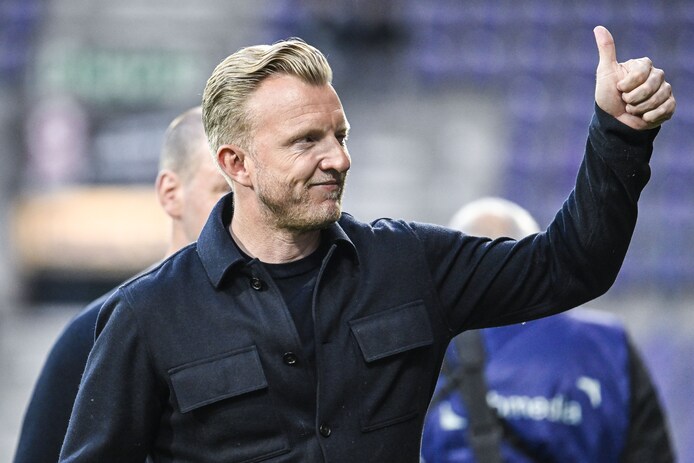 Dirk Kuyt keert terug naar Nederland en gaat tekenen bij FC Dordrecht ...