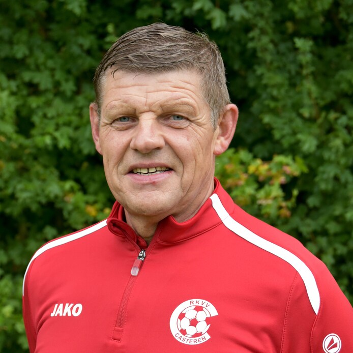 Voets verlengt bij Casteren | Amateurvoetbal | ed.nl