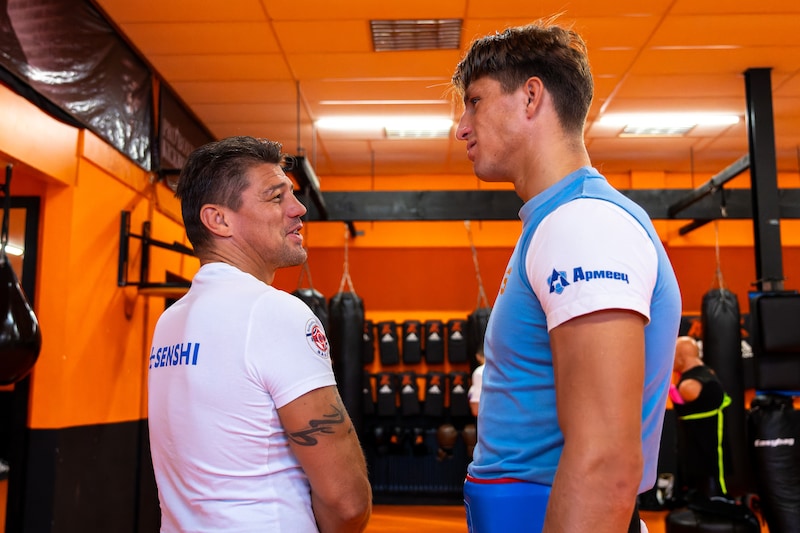 Zijn zoon bestormt de wereldtop, maar kickbokssensatie Albert Kraus ...