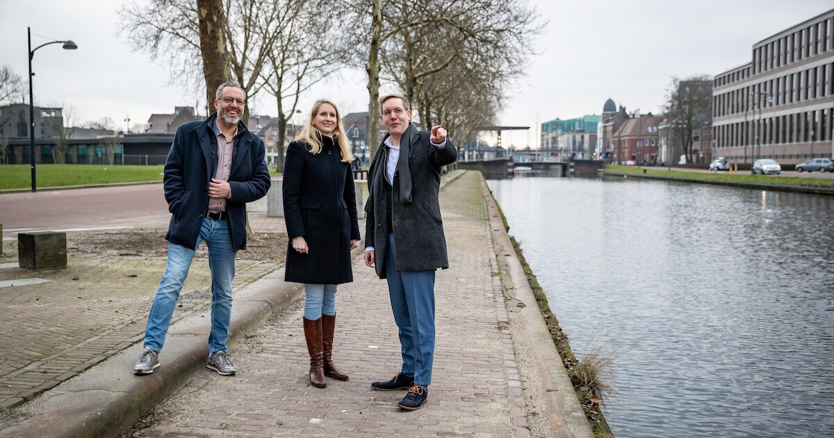 De stoel van Erik de Vries blijft leeg na zijn vertrek als wethouder | Helmond | ED.nl