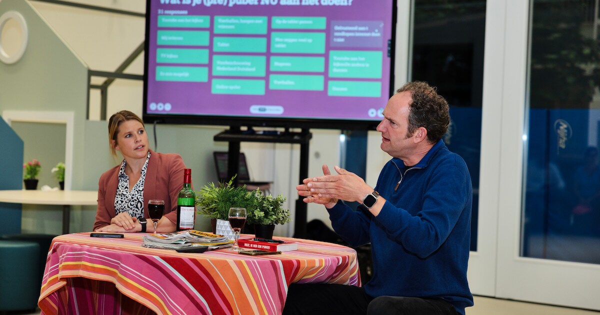 ‘Help, ik heb een puber’: theater op basisschool over hoe om te gaan ...