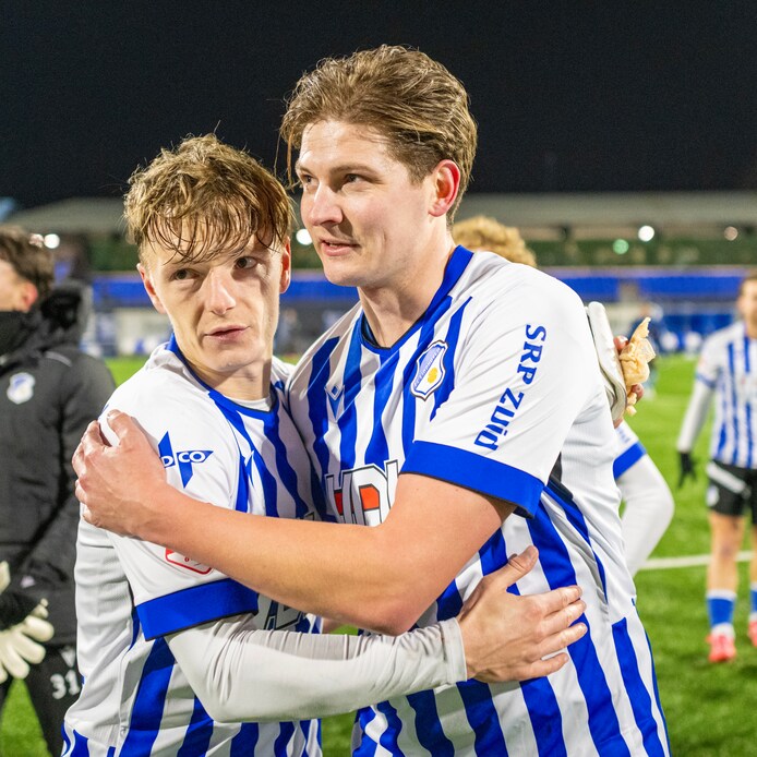 Peijnenburg overwon twee jaar blessureleed en is weer profvoetballer ...