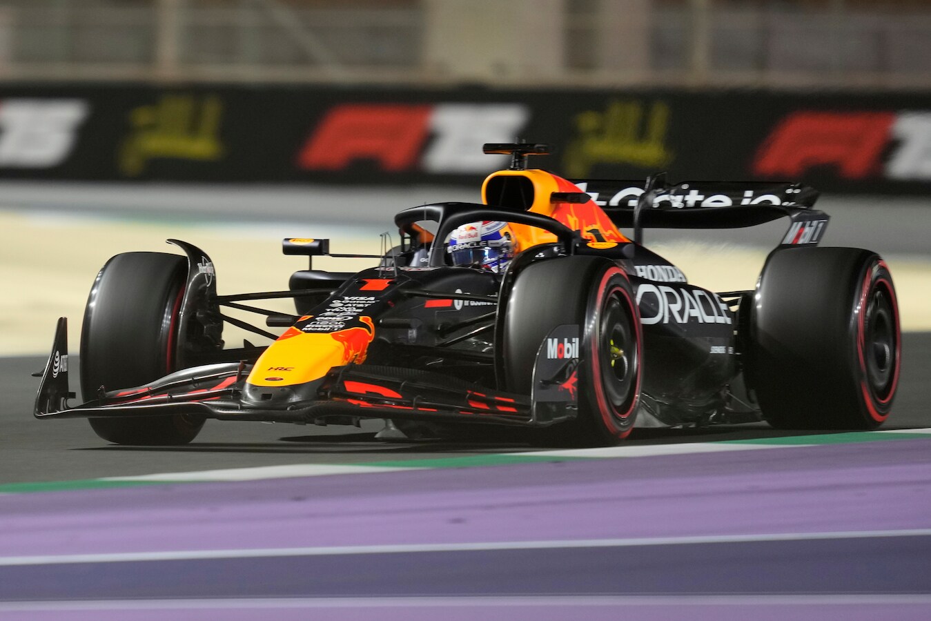 LIVE Formule 1 | Kwalificatie na crash Norris weer hervat, Verstappen ...