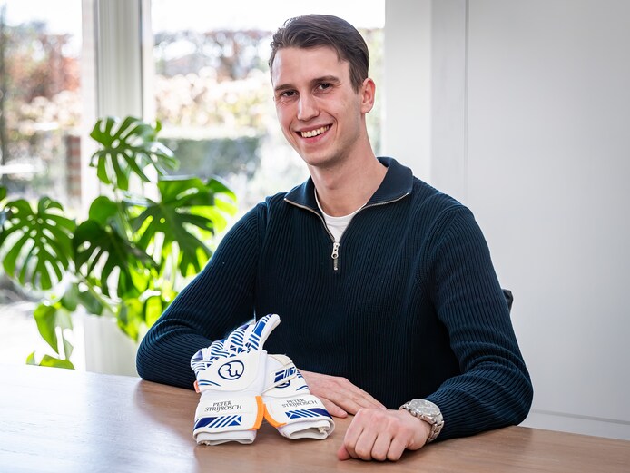 Keeper (23) met verleden bij PSV en FC Eindhoven verruilt eersteklasser voor vierde divisie ...