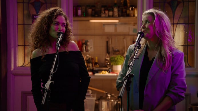 GTST brengt emotioneel eerbetoon aan Guusje Nederhorst: ‘Kwam per ...