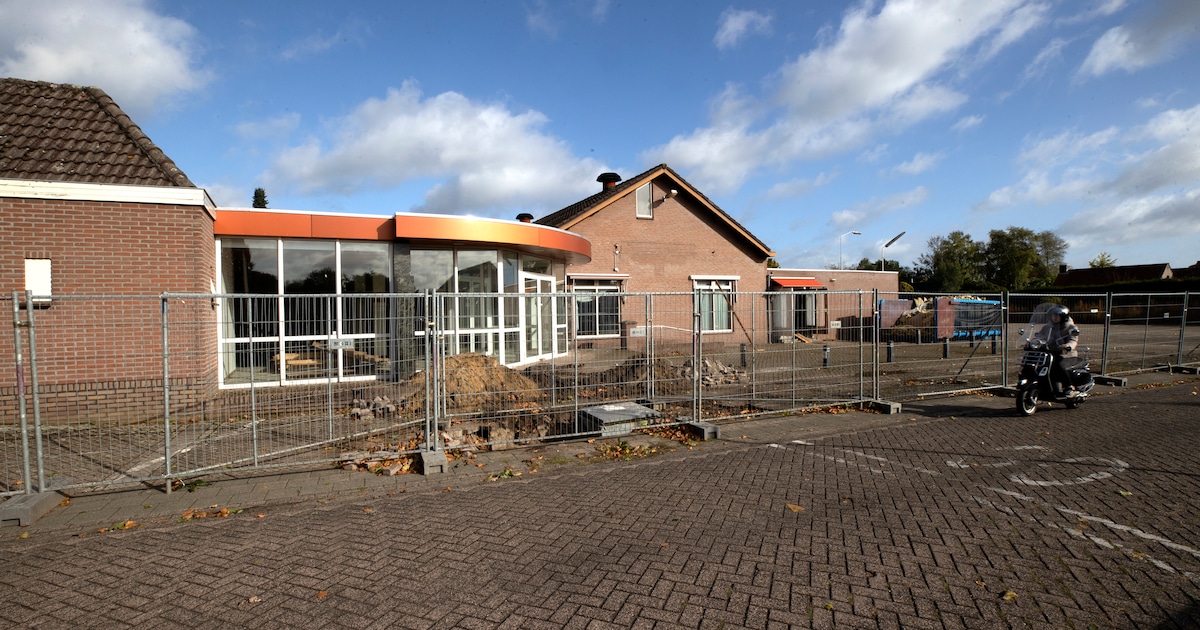 Zalen Van Bussel verdwijnt voorgoed: huizen op ‘hoeksteen’ van Deurne ...
