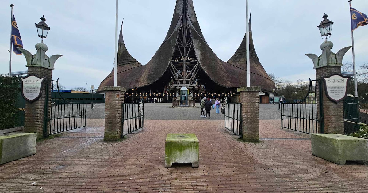 Efteling plaatst betonblokken bij ingang: ‘Niet mooi, wel veilig ...