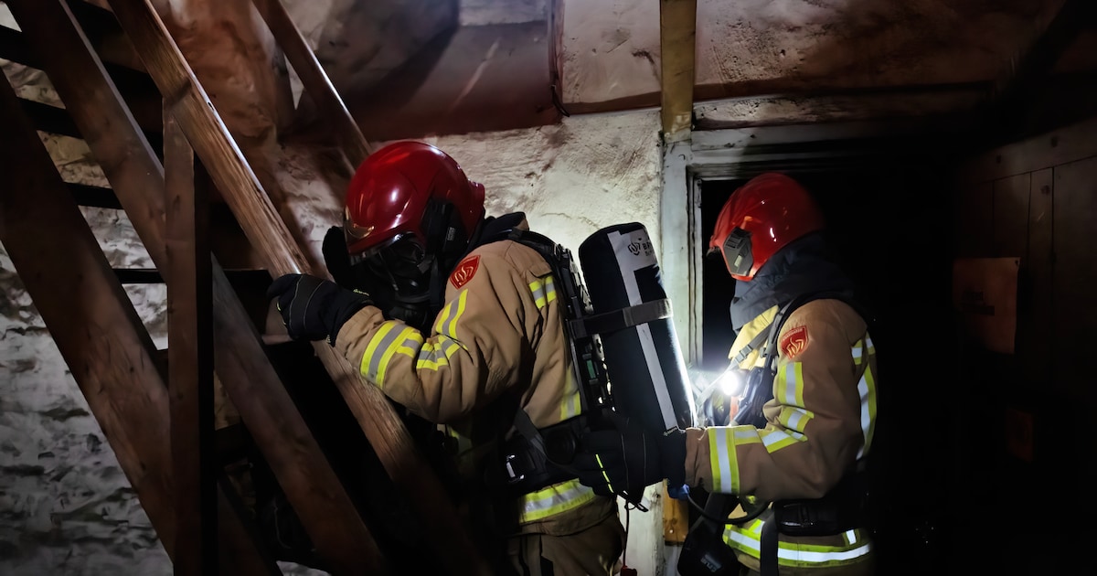 Rook uit Helmondse kerk en binnen liggen slachtoffers: brandweer oefent ...
