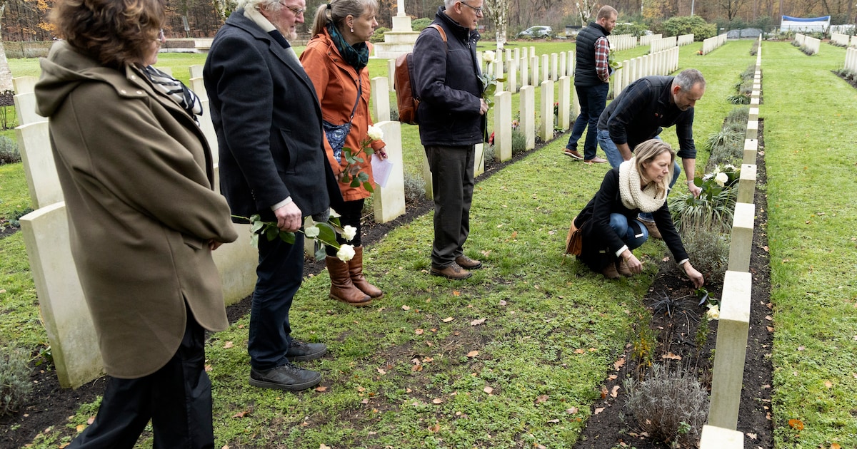 Helenaveen doet iets terug voor de Britse jongens die de Peel de ...