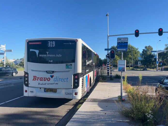 Bus 319 stopt niet meer in Steensel: ‘je moet keuzes maken’ | Eersel ...
