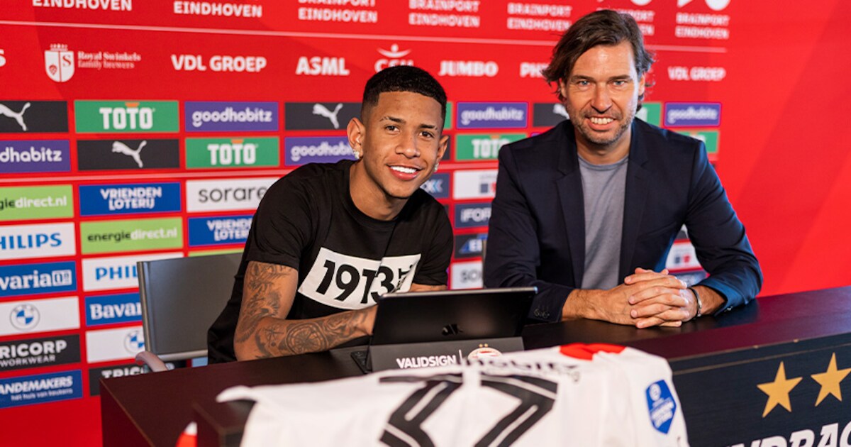 PSV presenteert aanvaller Sávio: ‘We hopen op een meerjarig traject ...