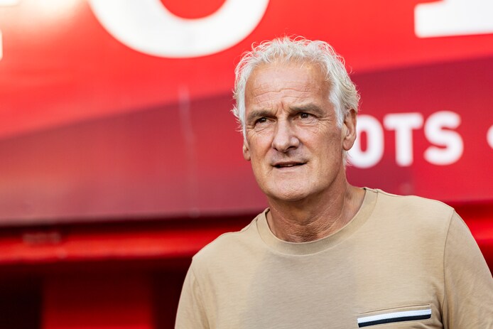 PSV kan zich in Enschede opnieuw bewijzen, weet ook Fred Rutten: ‘Hij is de Lewandowski van dit ...