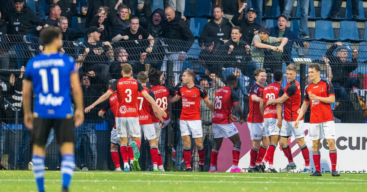 Zijn shirt van Helmond Sport dat naar bier stinkt als aandenken aan ...