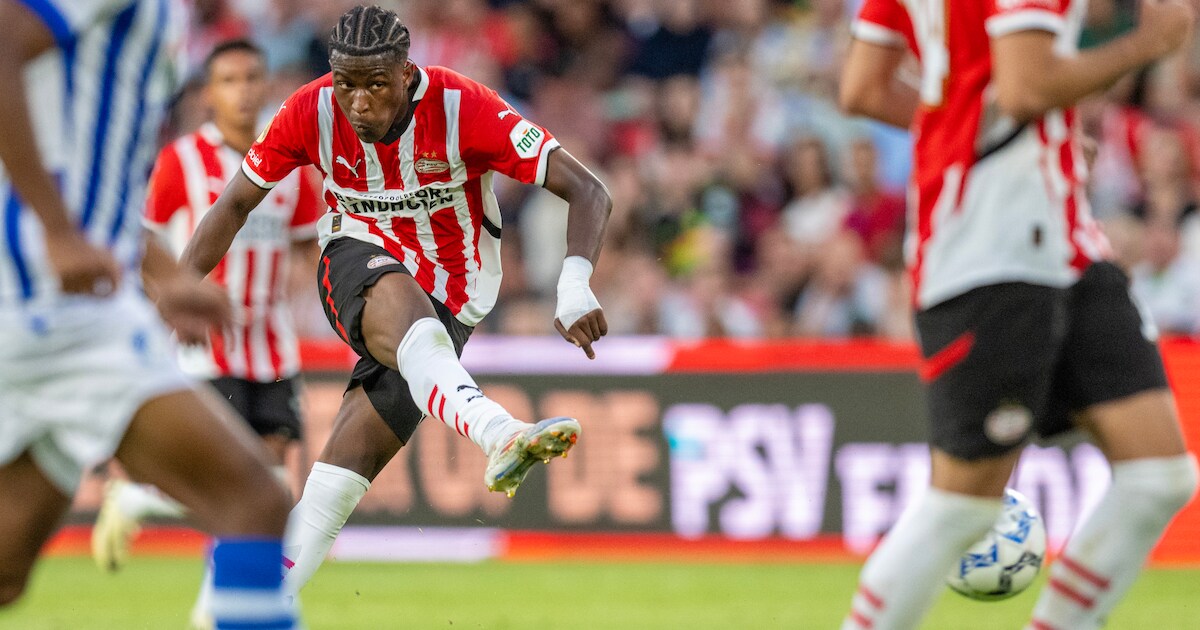 Een jaar na zijn doorbraak moet Isaac Babadi bij PSV afrekenen met ...