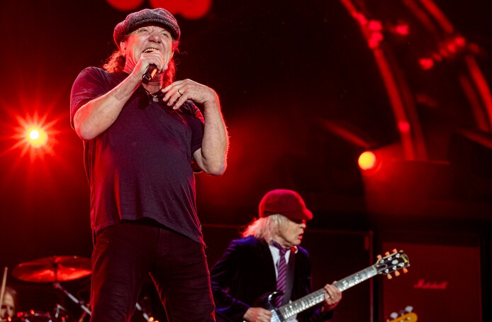 AC/DC zorgt voor een donderende Highway to Hell, dwars door de Johan Cruijff Arena | Show | ed.nl