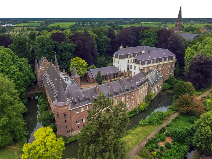Paters hebben goede hoop op verkoop kasteel Gemert | Gemert-Bakel | ed.nl