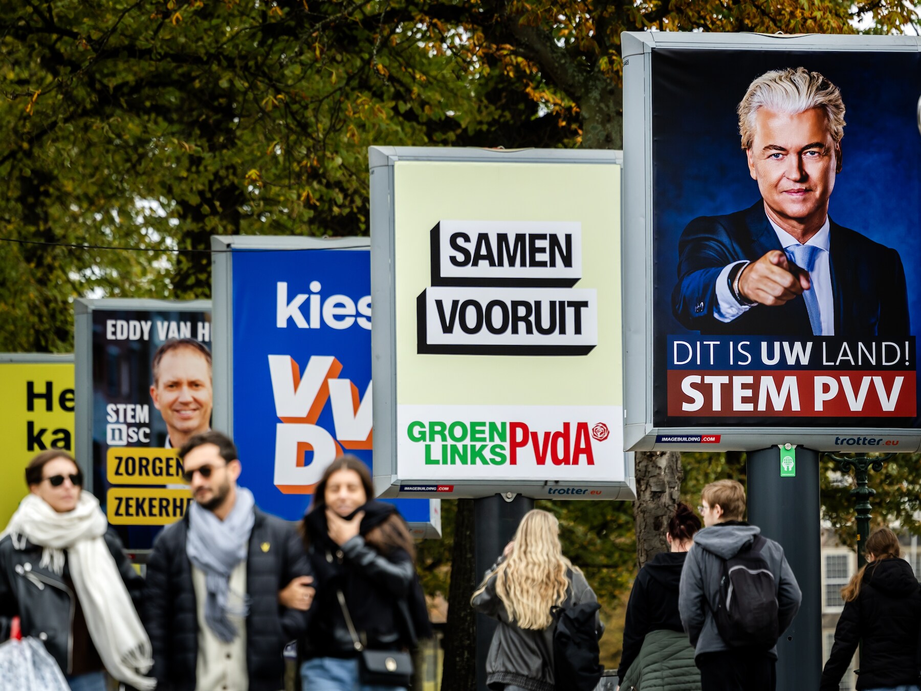 Van ‘verboden stad’ naar middelpunt: zo wordt Vlisco onderdeel van het stadsleven | Helmond | ED.nl