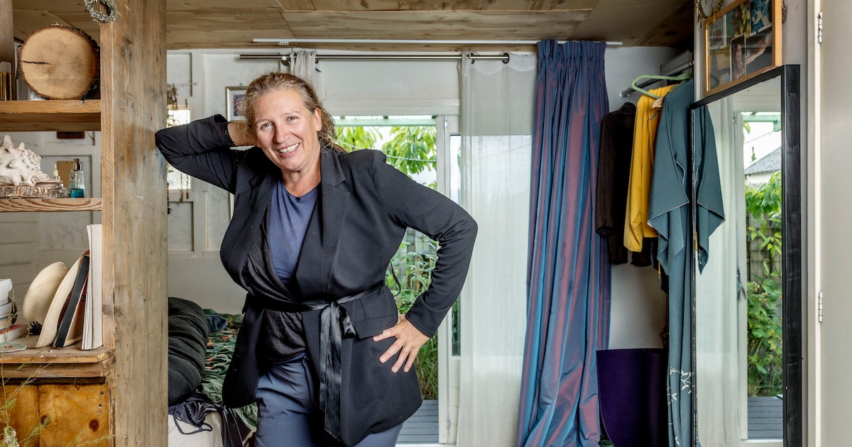 Gudrun heeft naast haar huurhuis een vakantiehuisje: ‘Kostte 13.000 ...