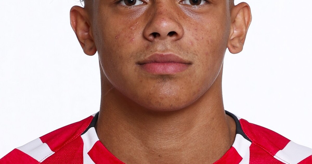 17-jarige Jeremy Antonisse tekent tot 2022 bij PSV | PSV | ED.nl