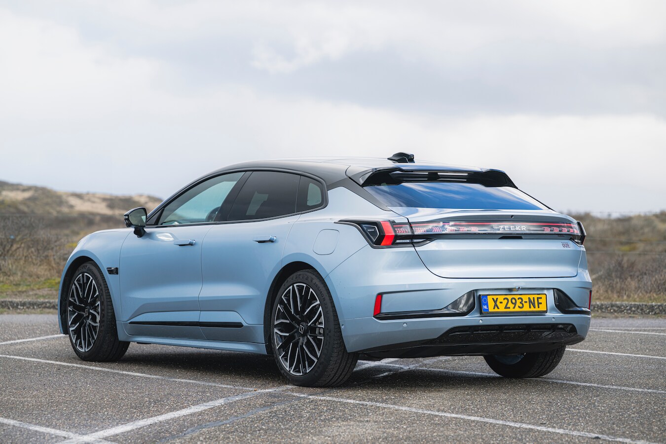 Renault 5 gekozen tot EV van het Jaar 2025 | Foto | ed.nl