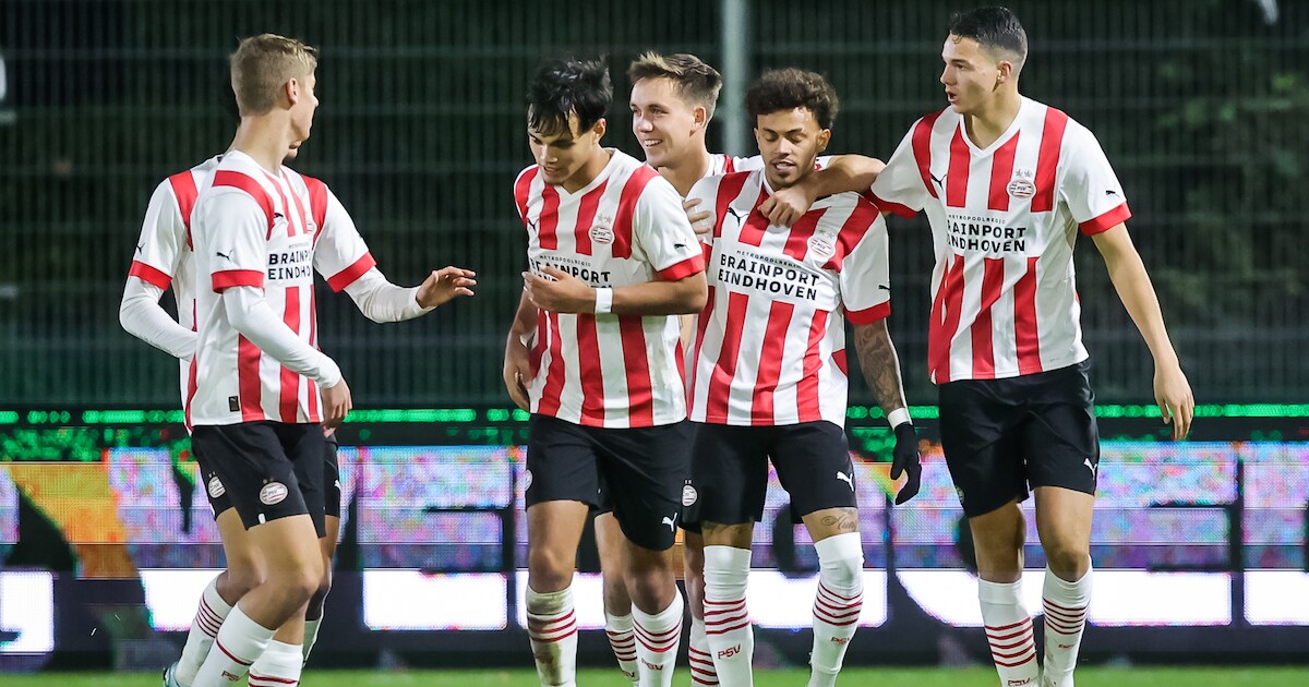 Jong PSV sleept dankzij fraaie goals van geïnspireerde Antonisse zege ...