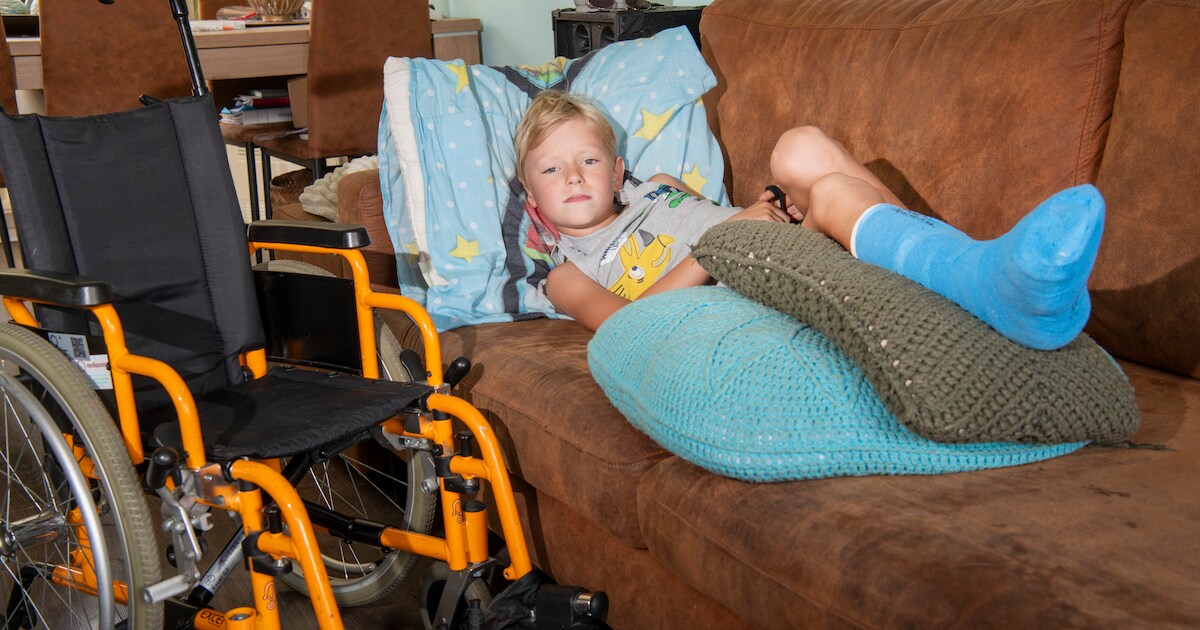 Dagje strand eindigt voor Sam (7) in een drama: ‘Idioten, denk na ...