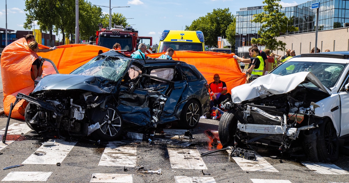Man (18) is ‘te laat voor kapper’ als hij dodelijk ongeval veroorzaakt: 70 kilometer te hard en ...