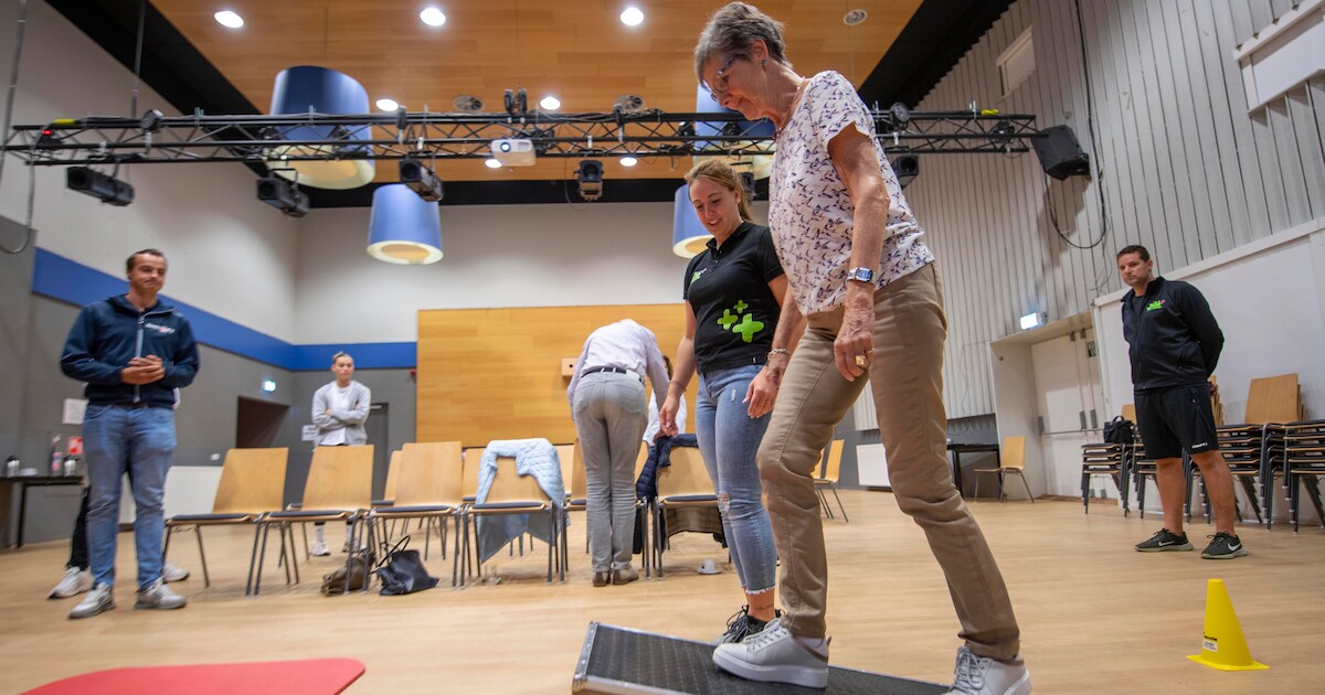 Het kleedje dat in de kamer ligt kan opeens gevaarlijk zijn; Helmond maakt werk van valpreventie ...