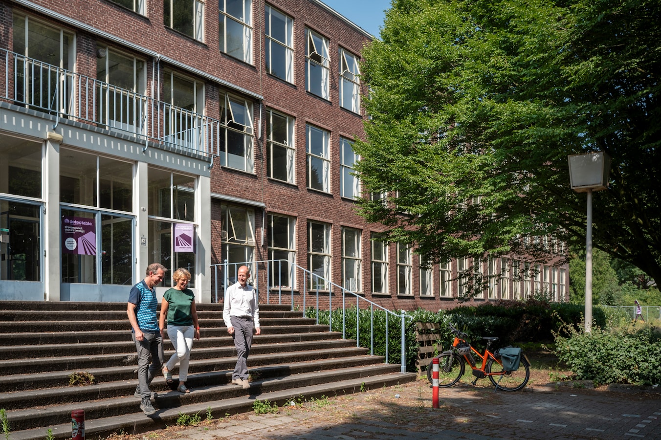 Monumentaal schoolgebouw in Tilburg-West biedt na flinke verbouwing ...