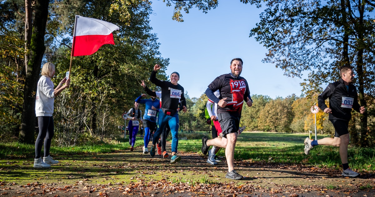 Hardlopen in de Somerense bossen om de Poolse onafhankelijkheid te ...
