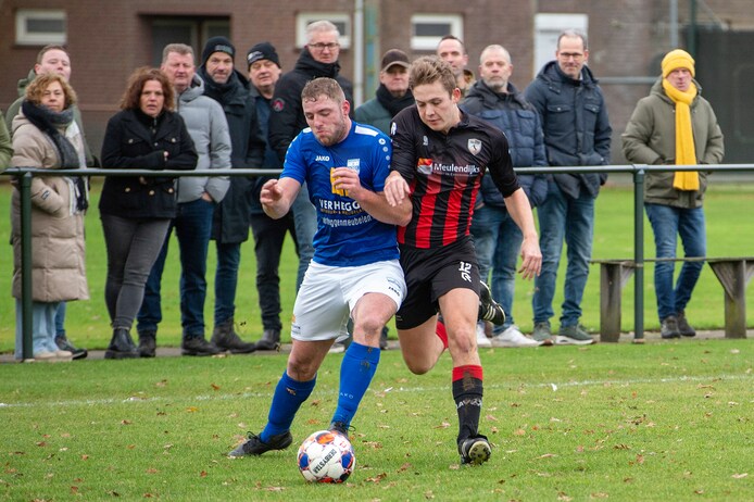 Bavos pakt periodetitel in BaMibal-derby 2.0: ‘Ik vermoed dat het laat ...