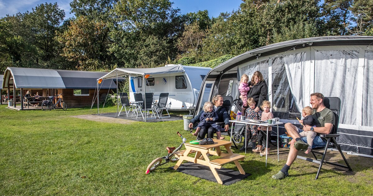 Kamperen in de herfstvakantie: ‘Met twee kacheltjes en extra dekentjes ...