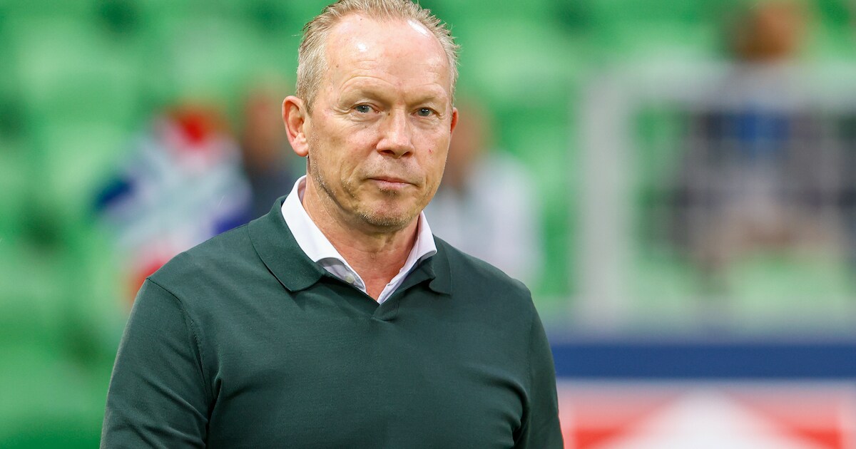 Wil Boessen krijgt de talenten van Jong PSV toch weer aan het ...