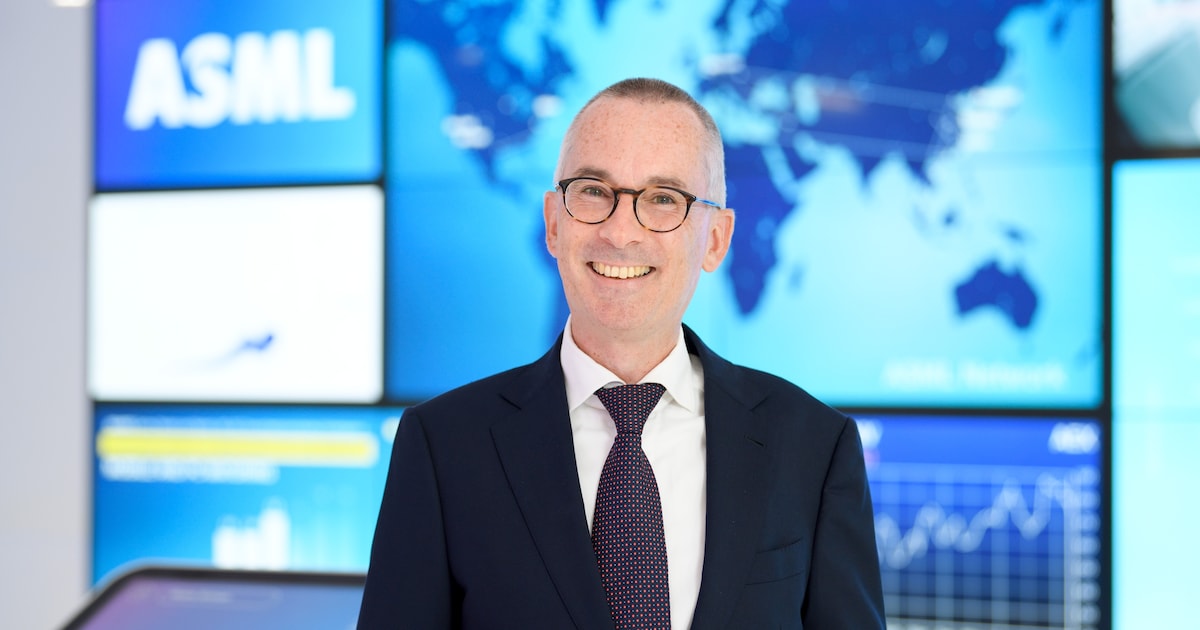 Roger Dassen van ASML bedankt iedereen voor 20 jaar vertrouwen in EUV ...