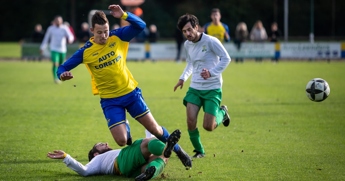 Stijn van den Heuvel verzorgt doelpunt en assist bij terugkeer maar ...