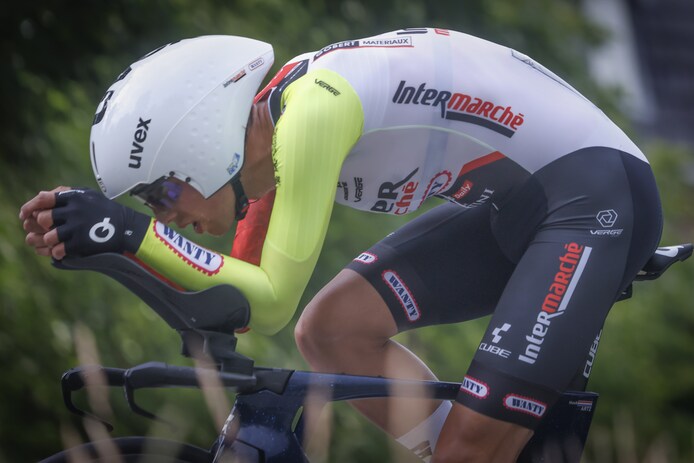 Extreme waaghalzen maken nu al historisch NK onvoorspelbaar: ‘Angst hoort bij het wielrennen ...